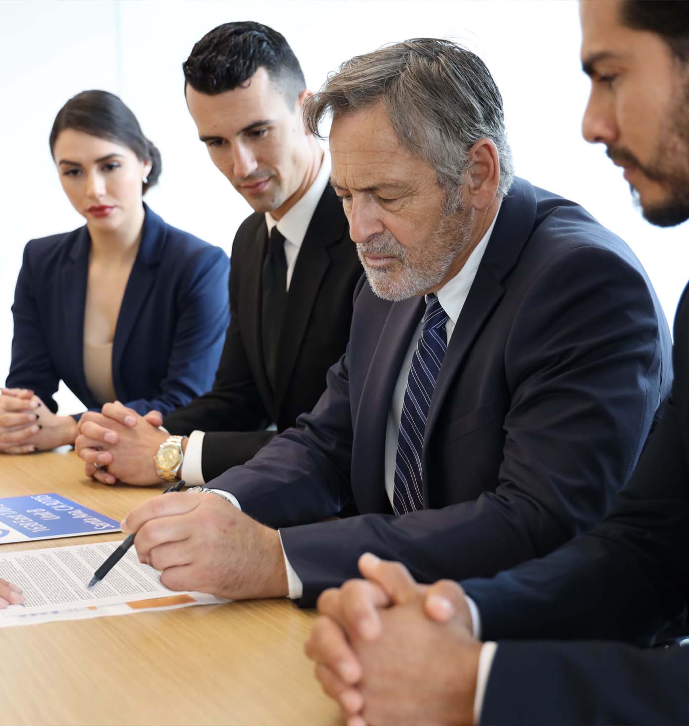 Elizabeth Brooks-Fratus arrestada por atropello y fuga en Del Mar, CA